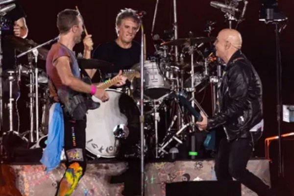 Zeta Bosio y Charly Alberti tocaron con Coldplay y los fanáticos ...