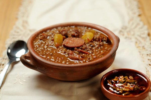 La mejor receta del guiso de lentejas con chorizo | Nuevo Diario Web