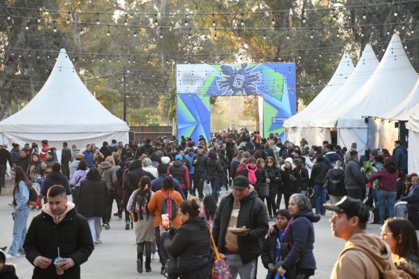 La Feria Artesanal tendrá este domingo otra jornada de propuestas para ...