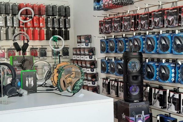 Alta venta de accesorios informáticos y del mundo “gamer” en el primer ...