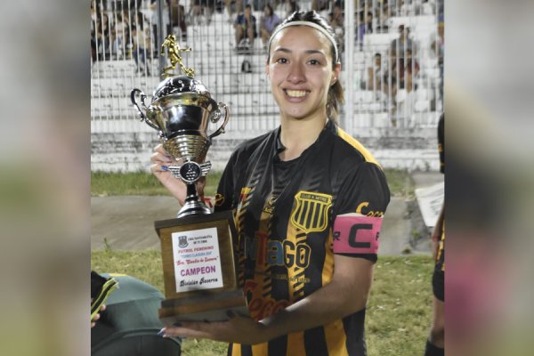Narella Abregú, la joven promesa de Villa Robles que brilla en el Club ...