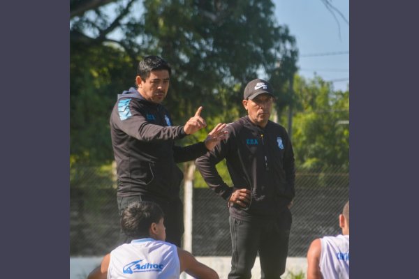 Pablo Ávila dejó de ser el entrenador de Central Argentino de La Banda ...