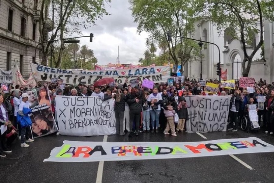 Comenzó la marcha para reclamar justicia por el triple femicidio de Florencio Varela | Nuevo ...