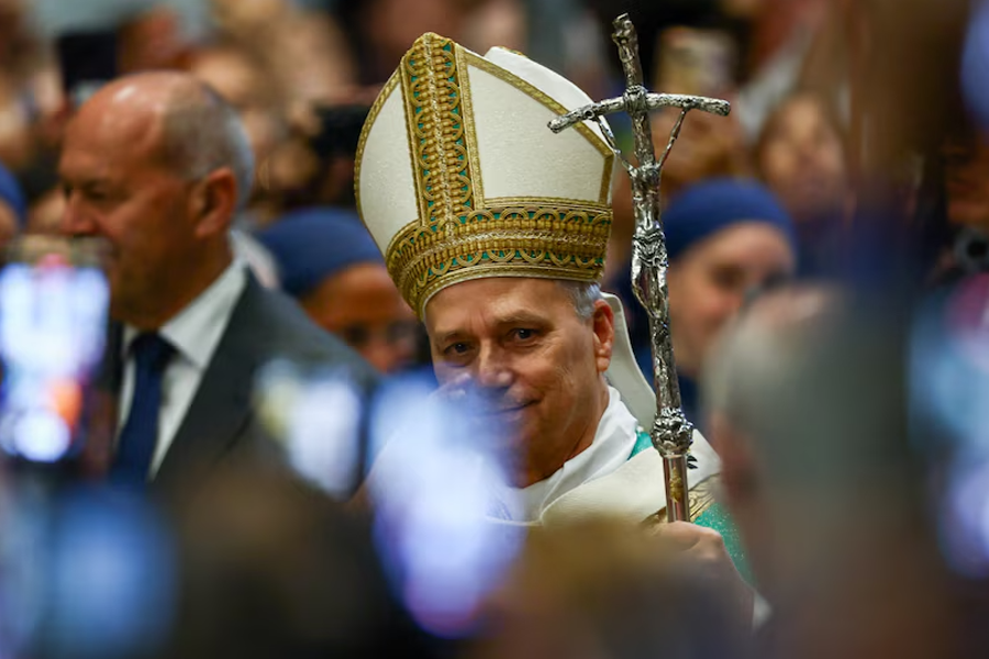 León XIV exhortó a gobernantes a escuchar “el grito de los más pobres ...