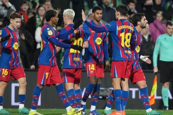 Barcelona venció a Racing Santander con autoridad y avanzó a los ...