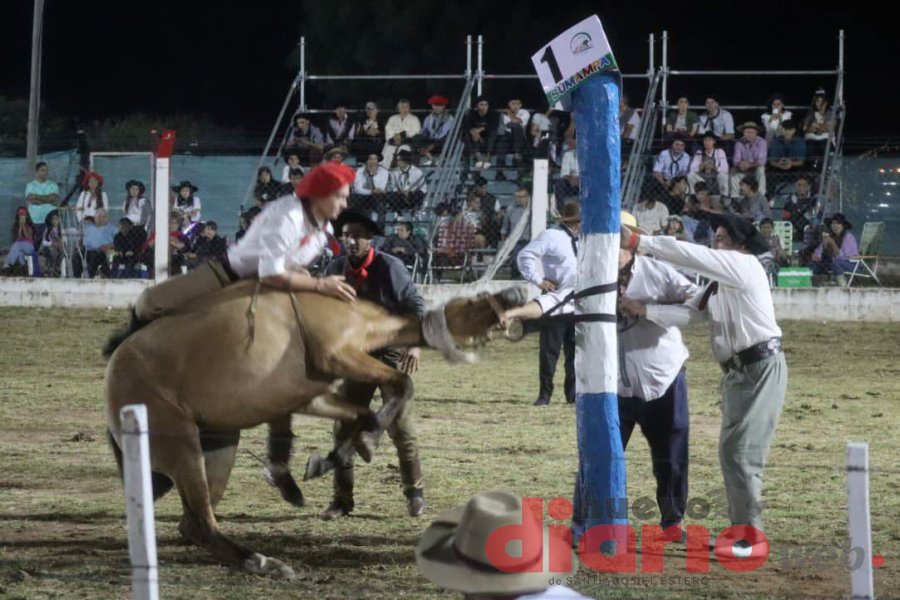 Sumampa vibró en la 50° edición del Gran Festival de la Canción Popular ...